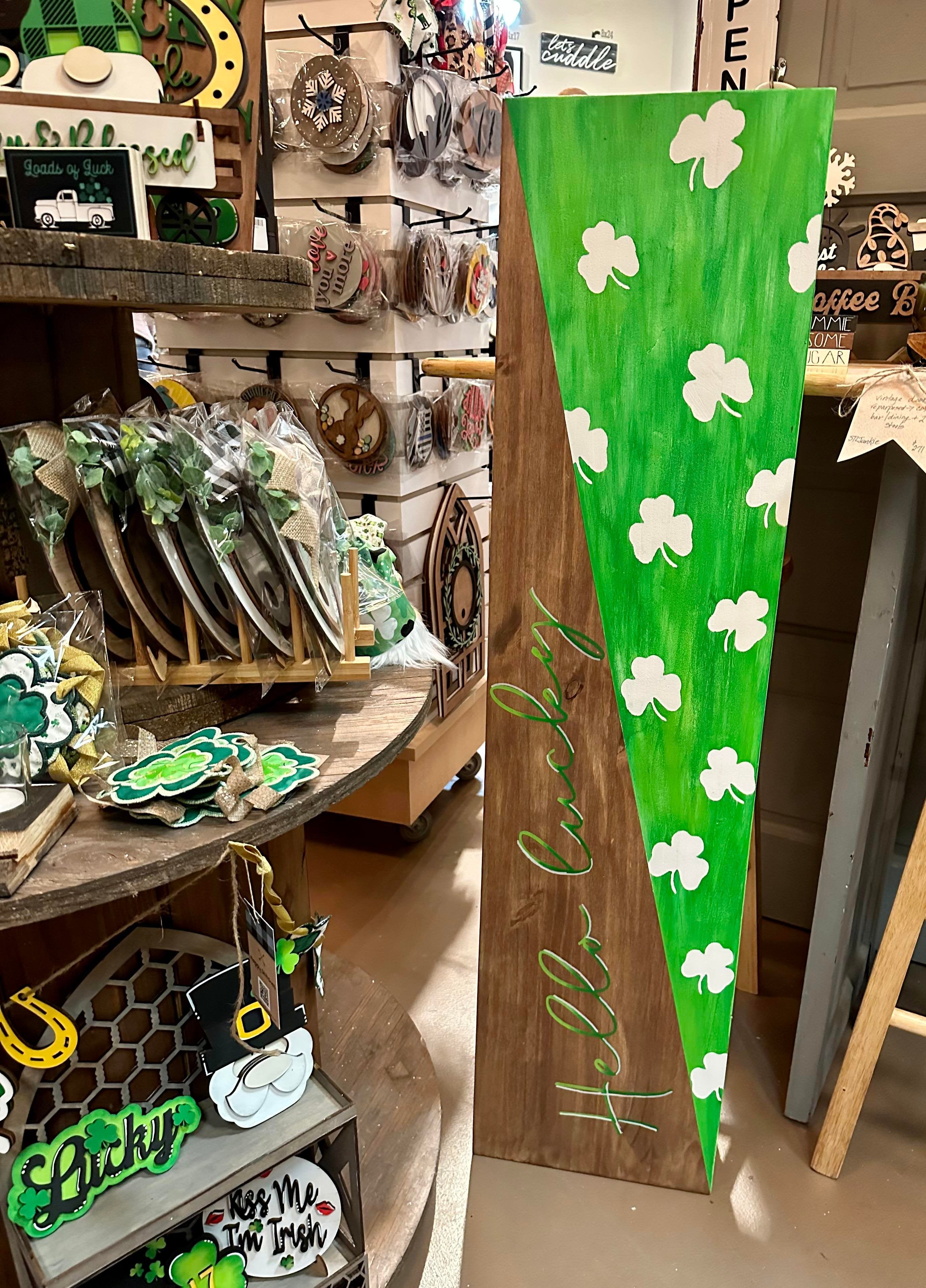 Hello Lucky Split – Mommy's Design Farm